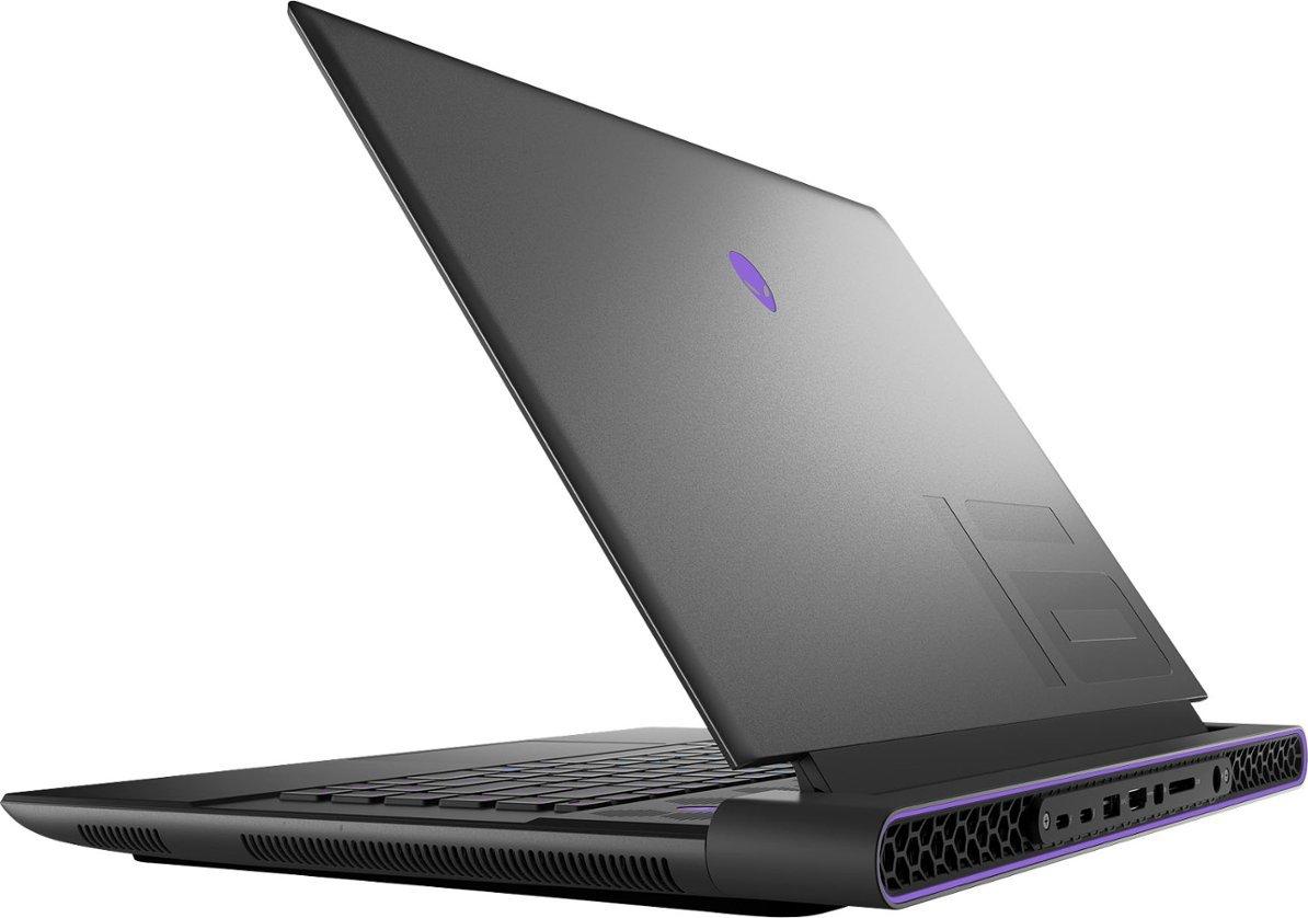 alienware m17 r1