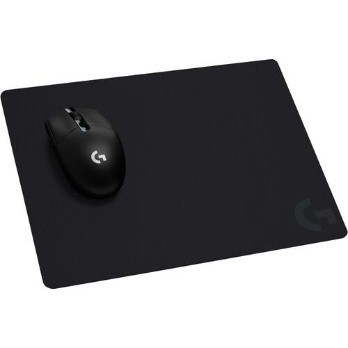 black computer mouse pad